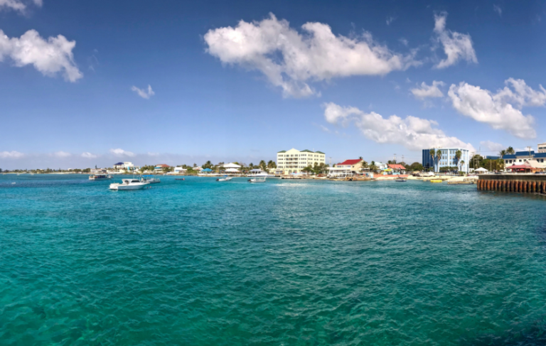 Les îles Caïmans : un mois de décembre record et de solides gains en ...